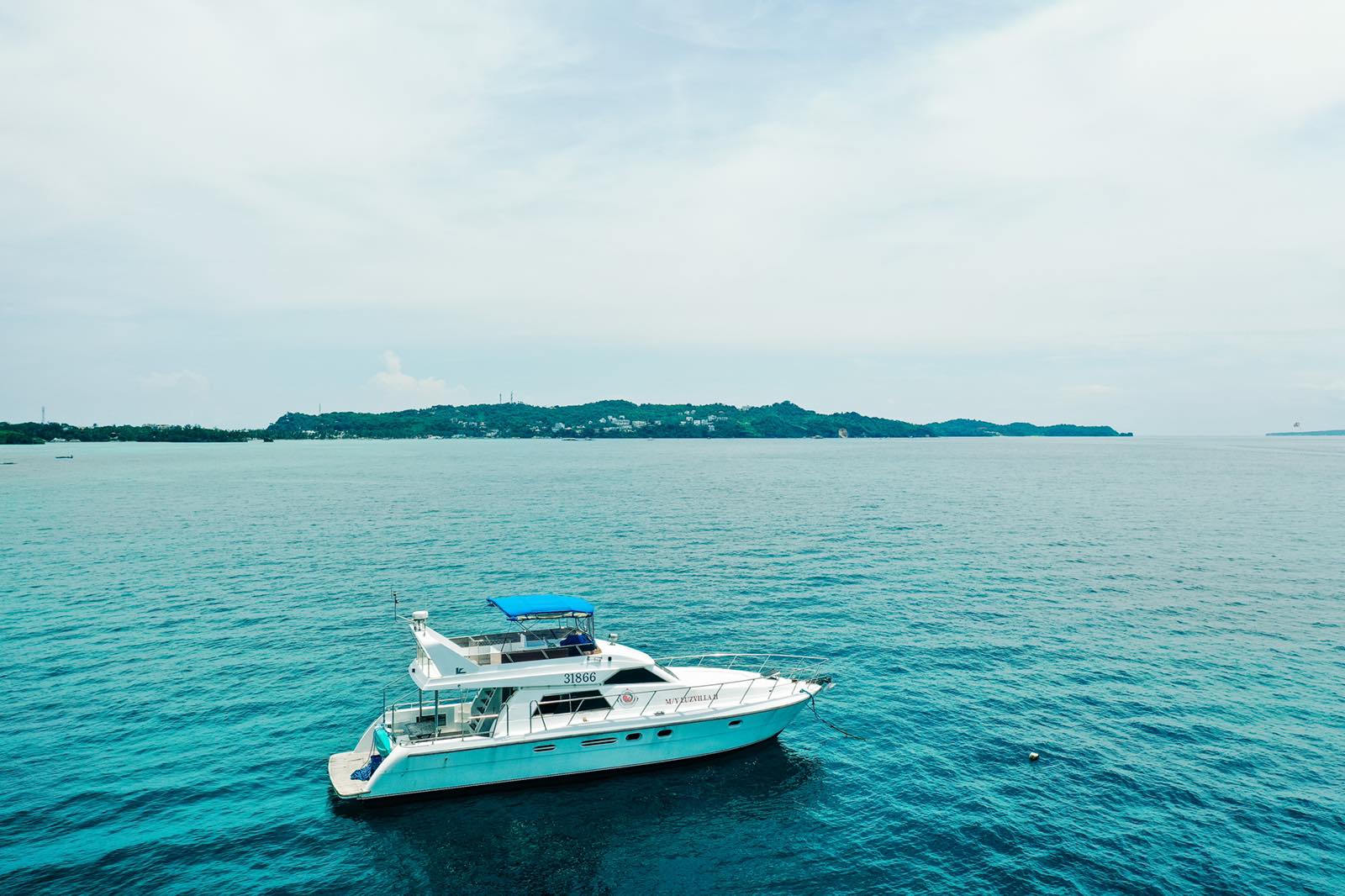 Luxury Yachts & Boats - Welcome to VIAJE Philippines - Your Ultimate ...